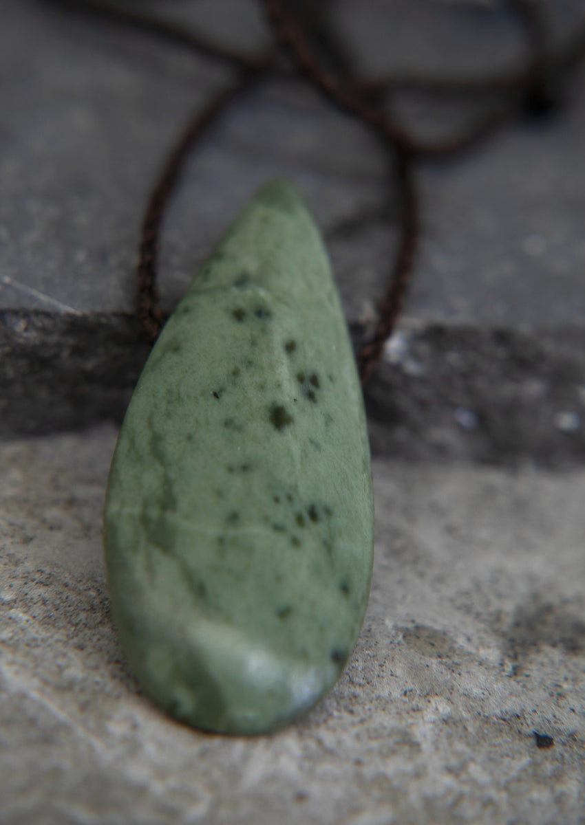 Roimata Pounamu Aotearoa New-Zealand Greenstone – Oronegro